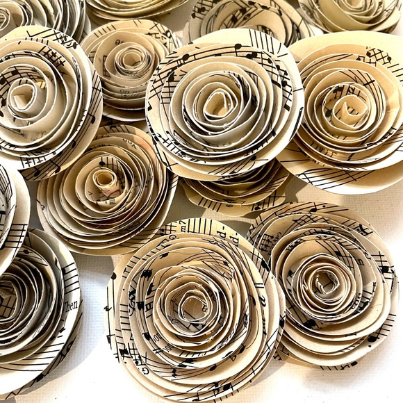 Hand Crafted | Other | 25 Vintage Sheet Music Flower Minis | Poshmark